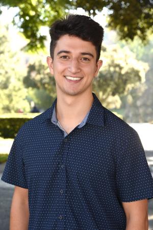 Noah Hinojos | UCI Physics and Astronomy